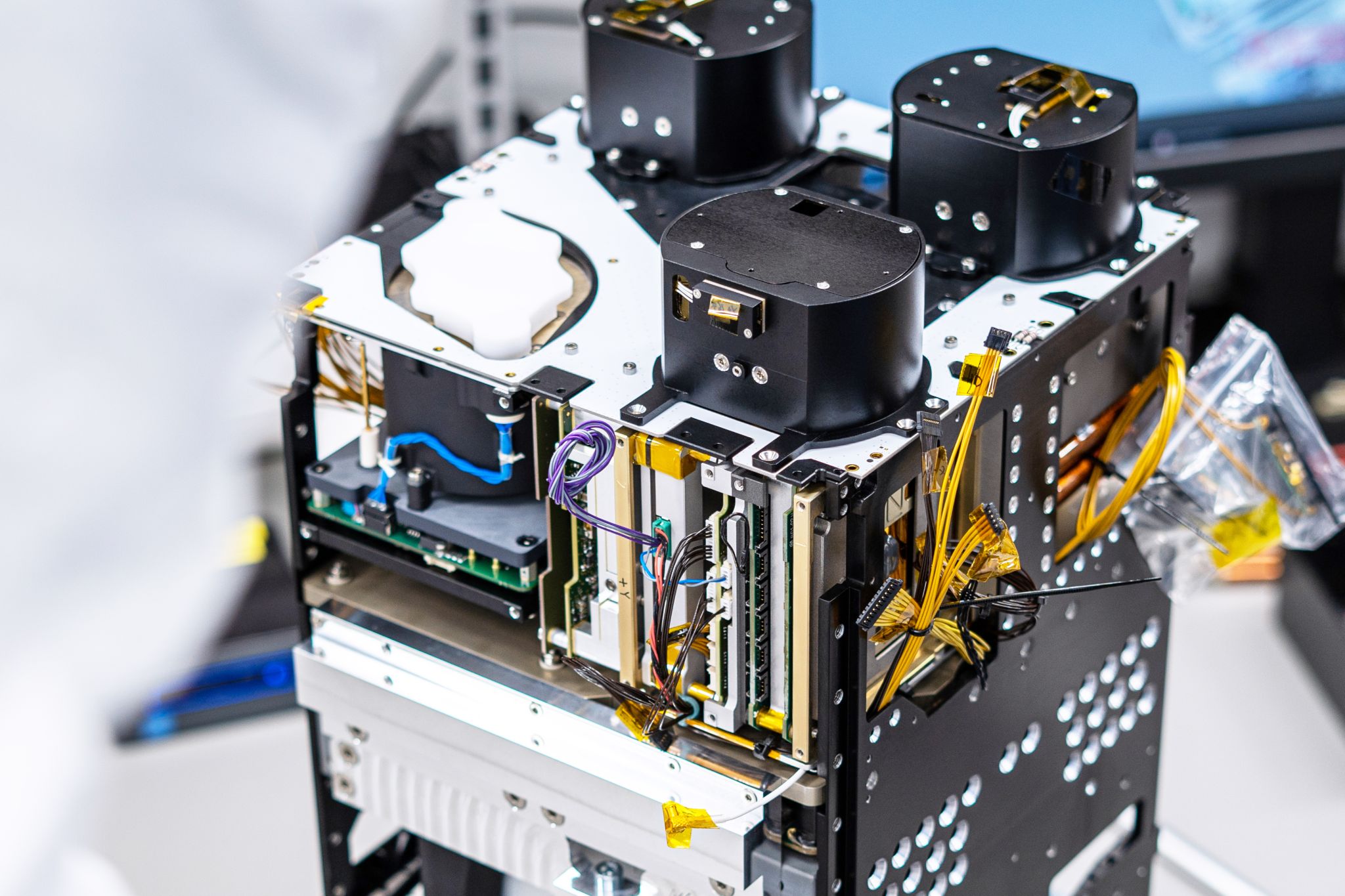 NanoAvionics | Nanosats Database